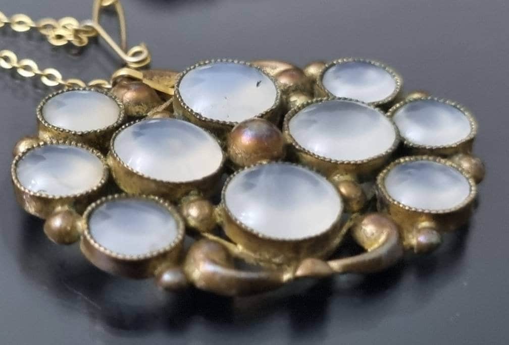 Antique Georgian Pinchbeck and Moonstone Cabochons Brooch With - Etsy