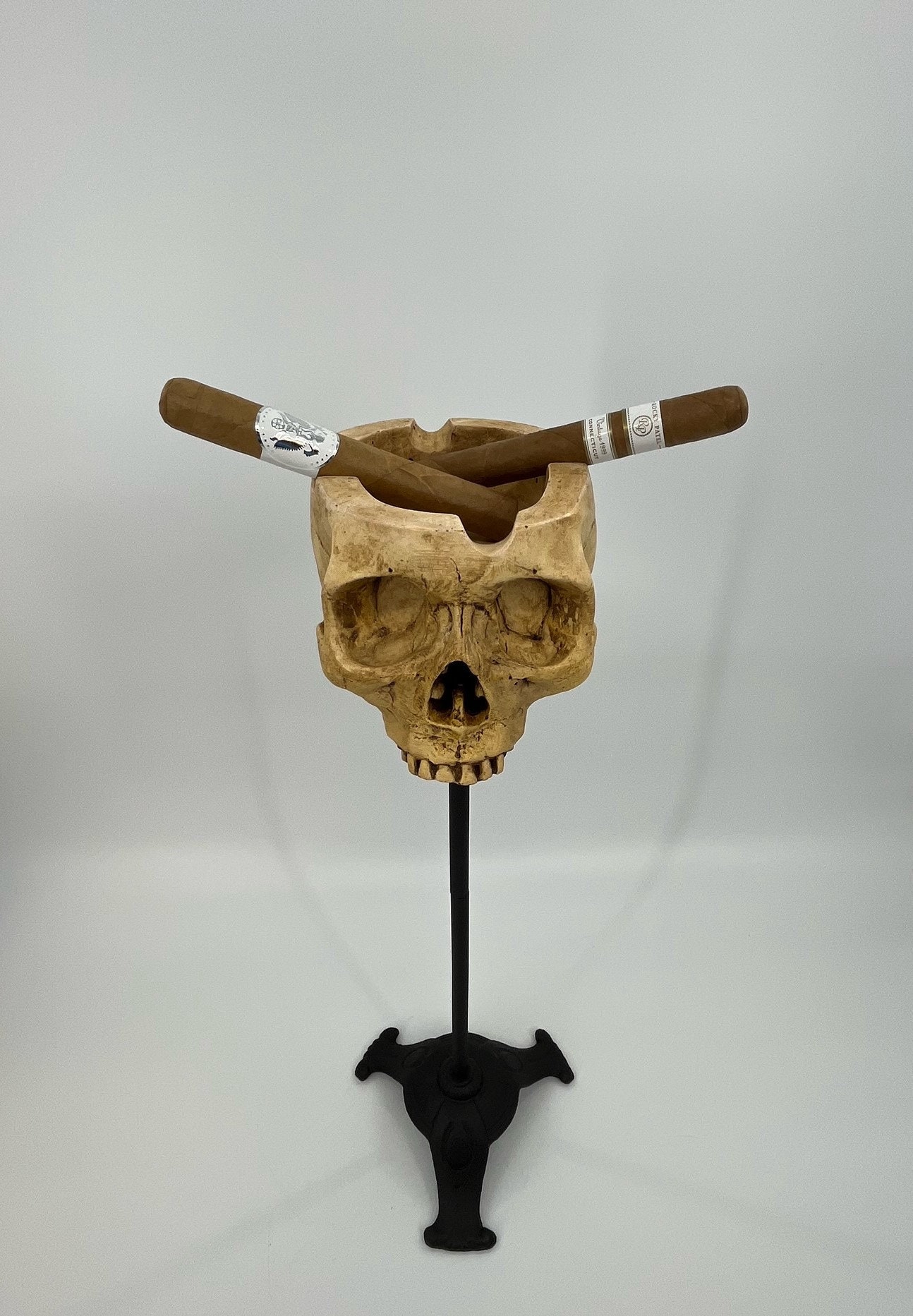Skull Ashtray With Cast Iron Stand - Etsy