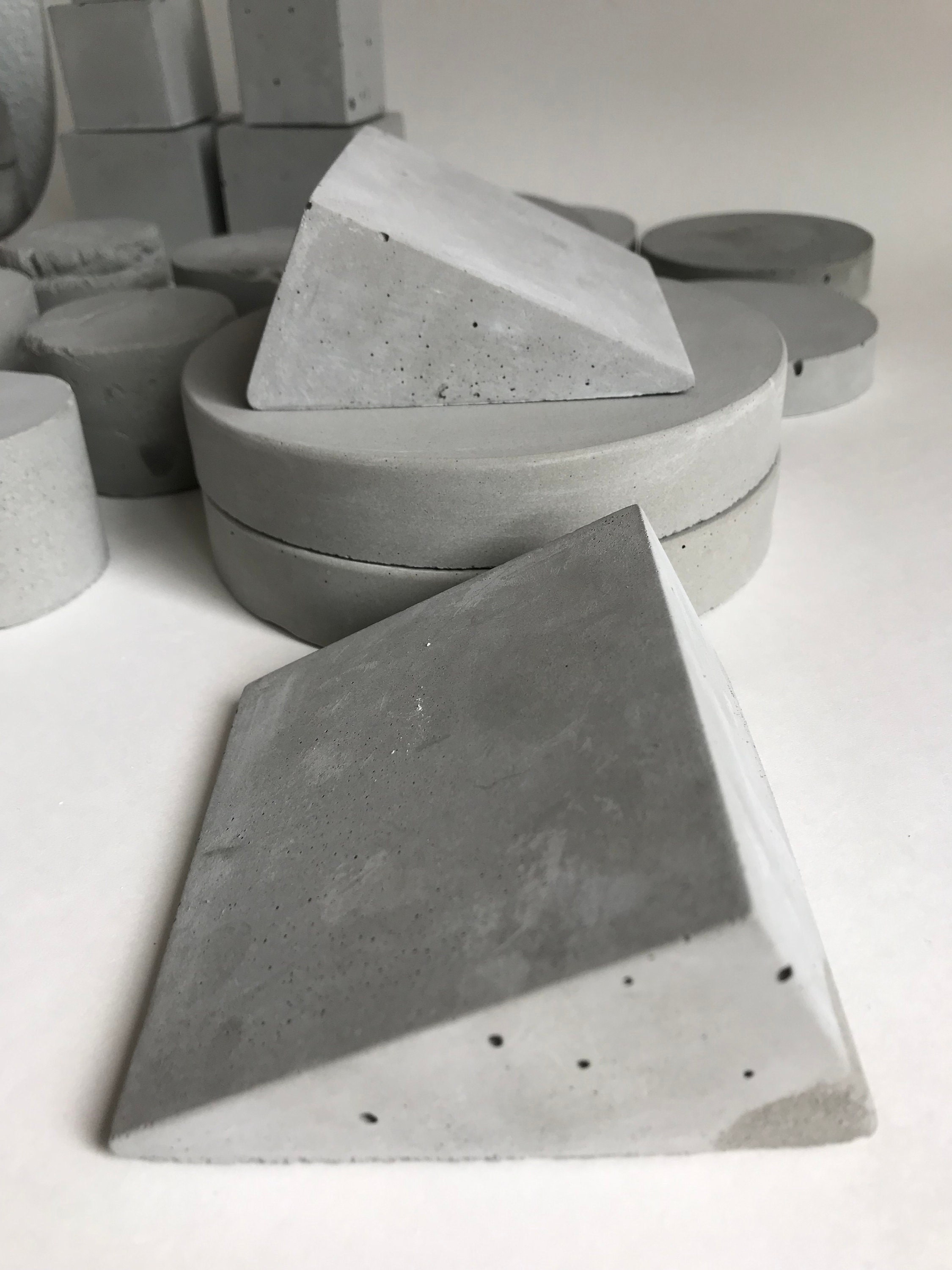 Display Set Concrete | Etsy