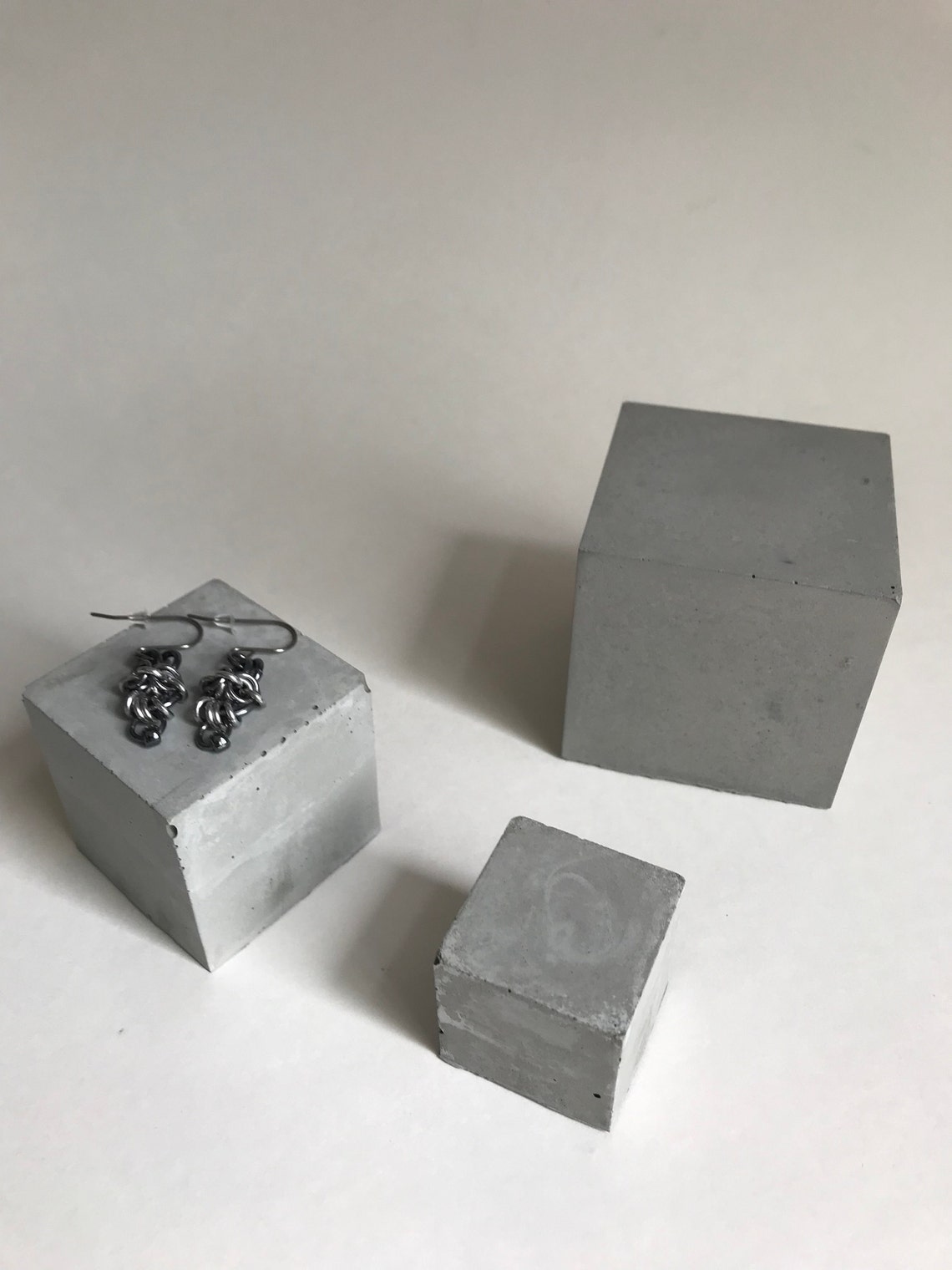 Set of 3 Concrete Display Blocks for Jewelry Display Photo - Etsy