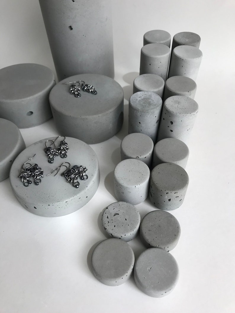 Concrete Jewelry Display Set - Etsy