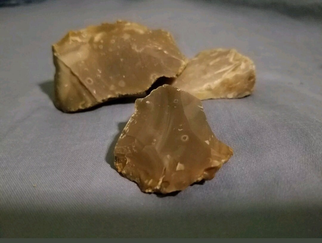 Flint Chert Stone for Primitive Fire Making - Fire Starter - Flint and ...