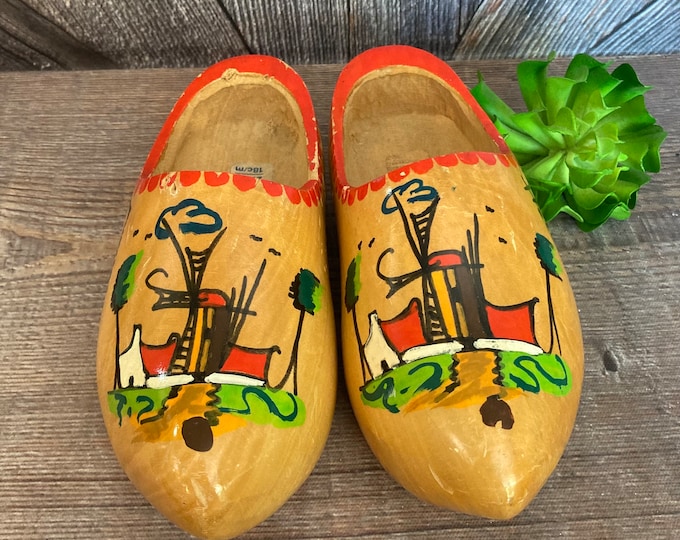 Vintage Wooden Shoes dutch Wooden Clogs Dutch Pattern Tulip Time ...