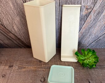 Vintage Tupperware Saltine Cracker Keeper Cheese Cracker Dish Storage ...
