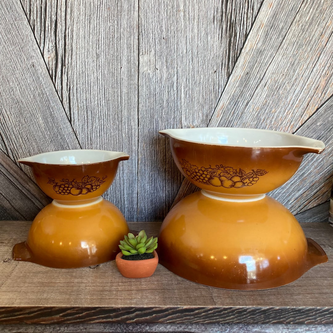 4 Pyrex Old Orchard Cinderella Bowls Nesting Bowls {complete Set Brown ...
