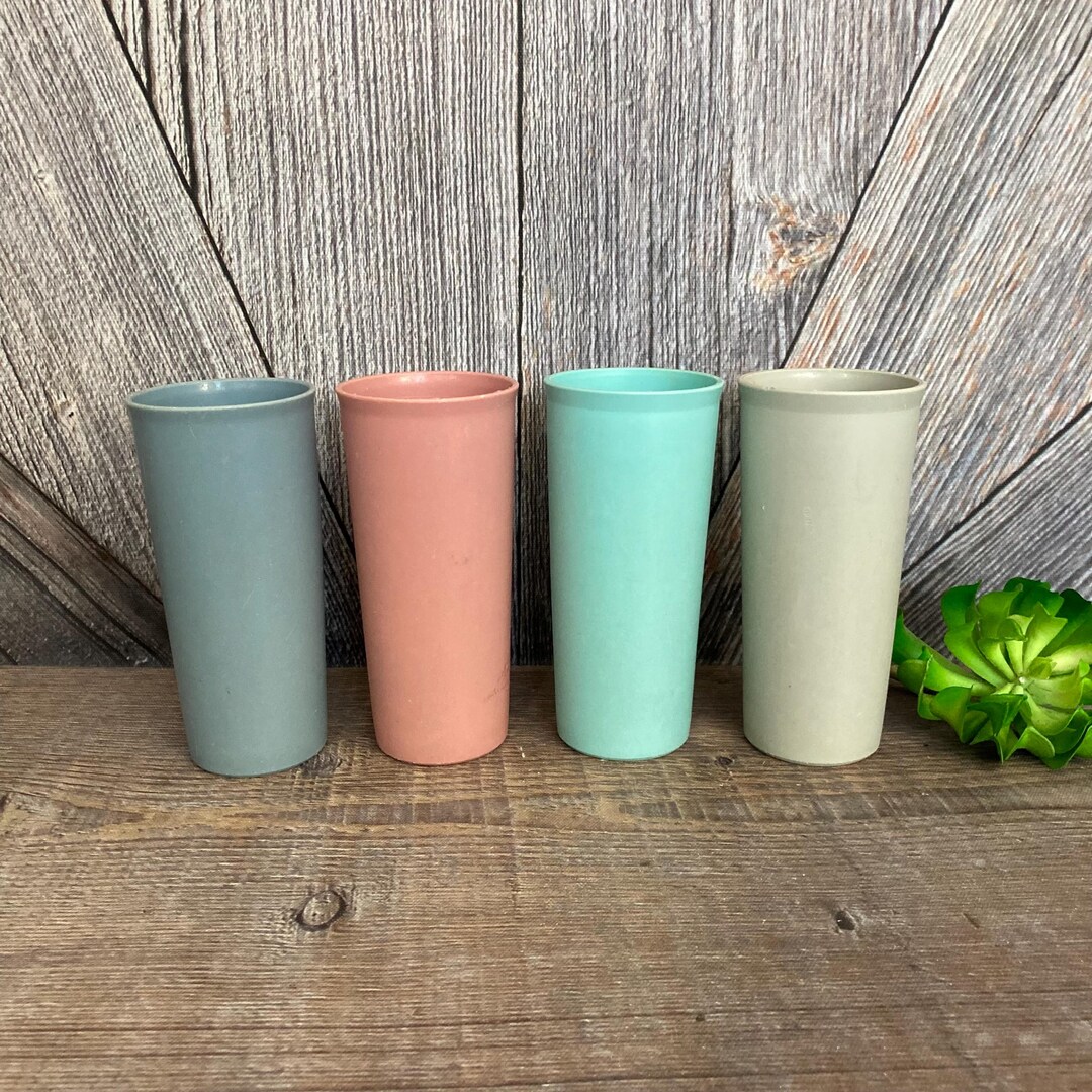 4 Vintage Tupperware Tumblers Tall 6" Cups Glasses Plastic Tupper Ware ...