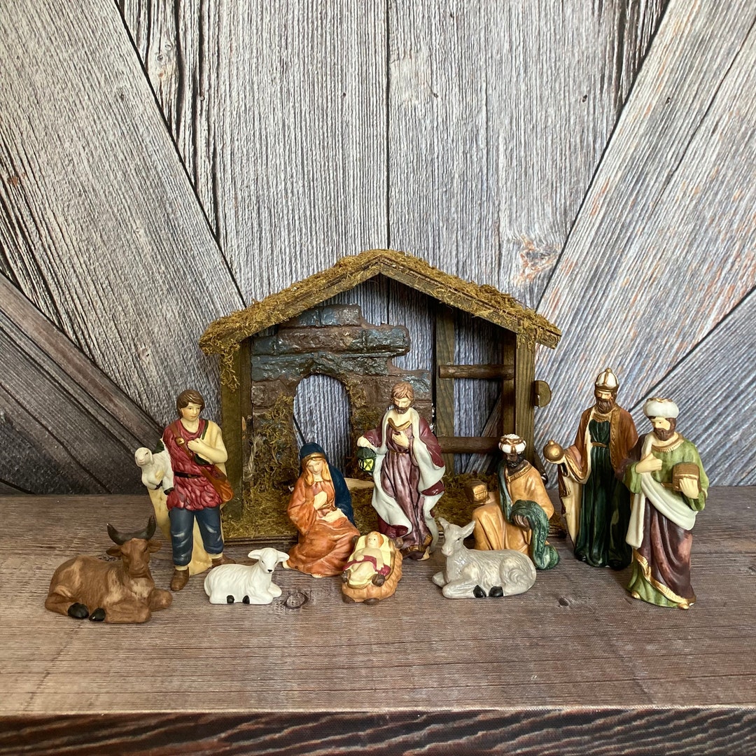Vintage Christmas Nativity 11 Piece Ceramic Set Nativity Scene Modern ...