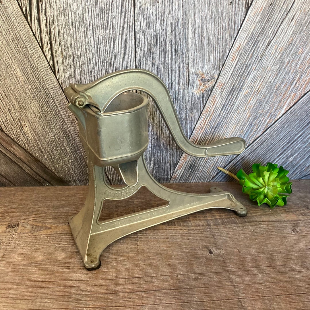 Metal Juicer Vintage Bar Juicer vintage Aluminum Juicer Strainer ...