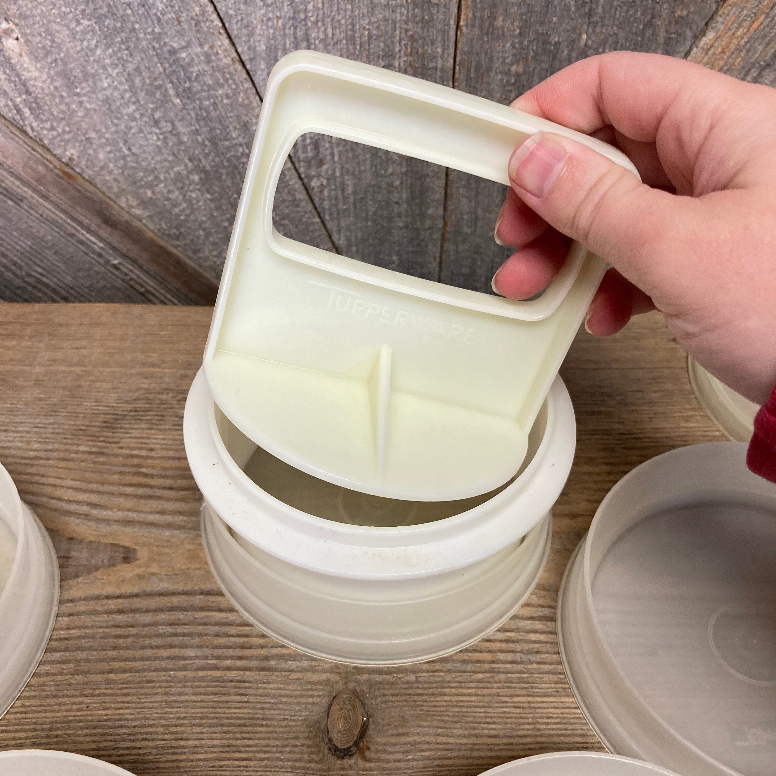 Hamburger Press Tupperware