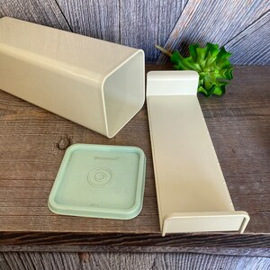 Vintage Tupperware Velveeta Cheese Keeper Cheese Cracker Dish Storage ...