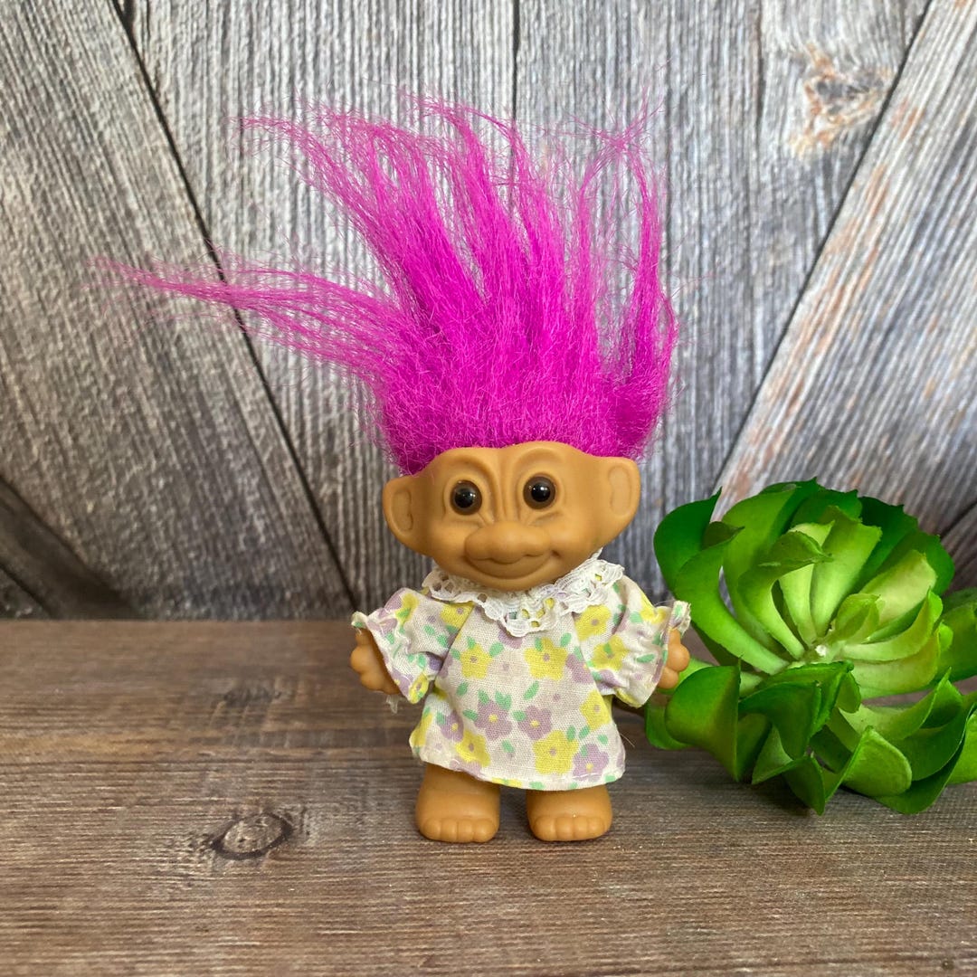 Vintage Flower Girl Troll Doll wedding Troll With Pink Hair Russ Berrie ...