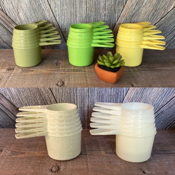 Tupperware Green Measuring Cups - Etsy