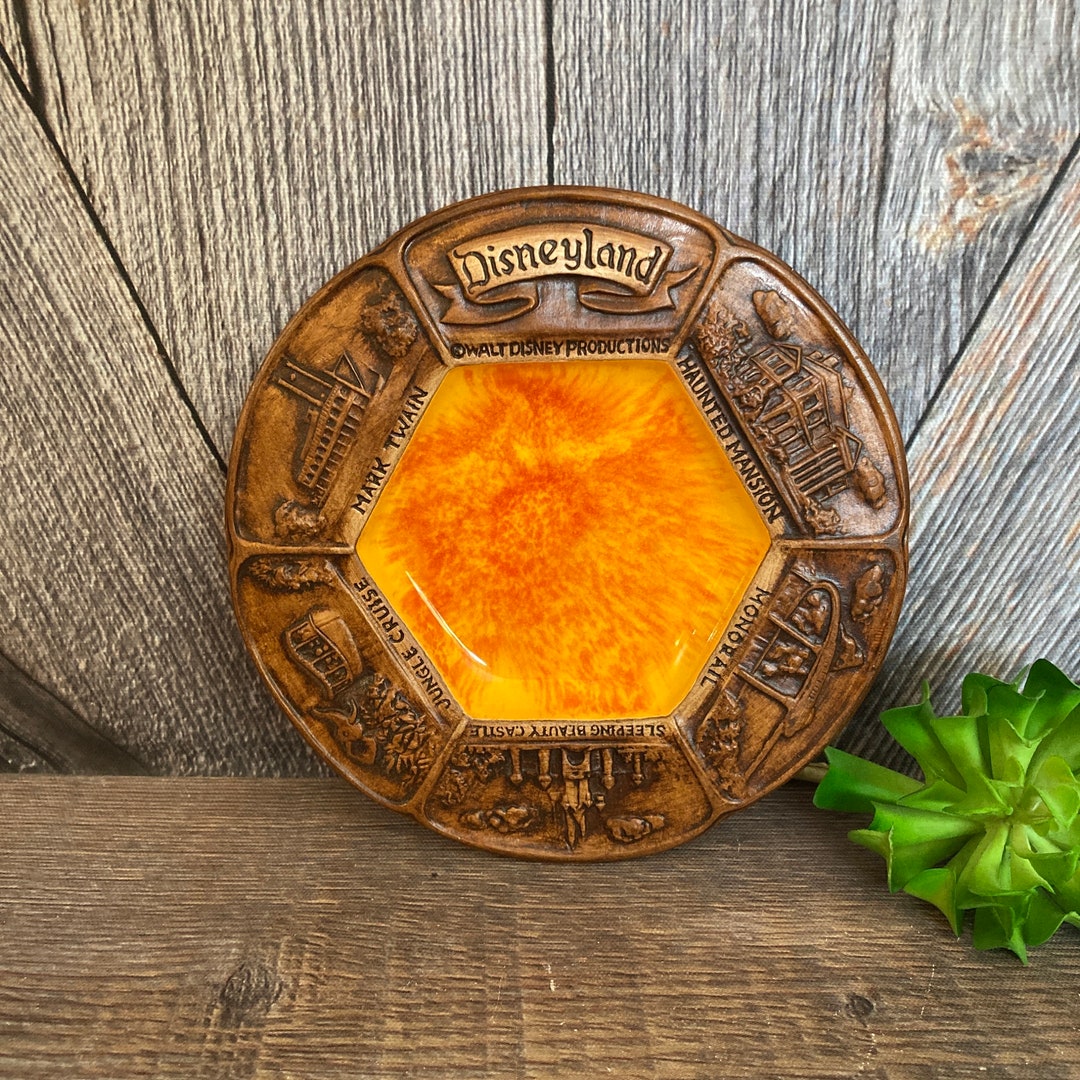 Vintage Disneyland Plate Walt Disney Productions Plate - Etsy