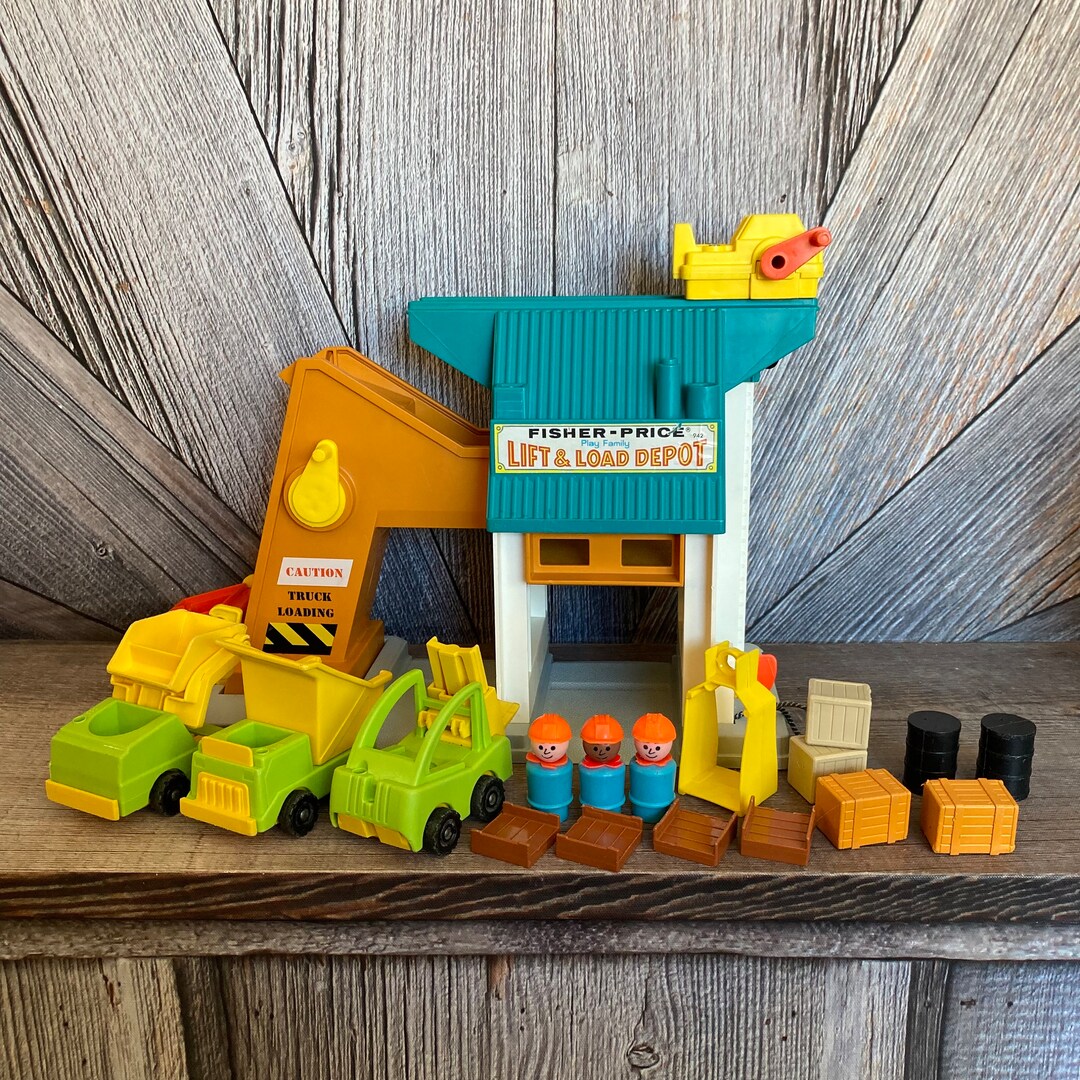 Vintage Fisher Price Lift and Load Depot COMPLETE play Family - Etsy