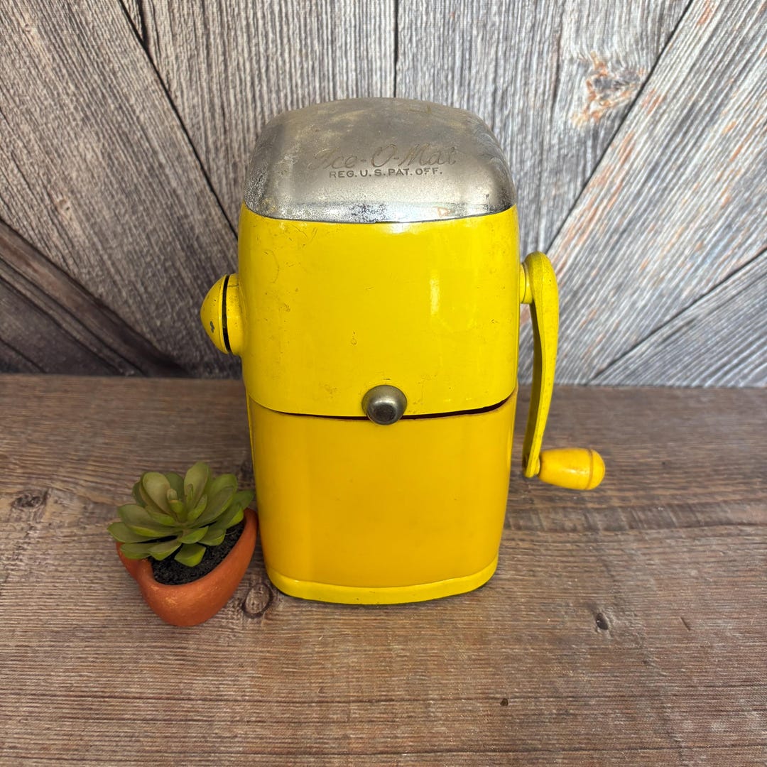 Vintage Ice O Mat Ice Crusher Shredder 50s 60s Enamel Yellow Metal Bar ...