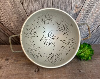 Vintage Metal Colander Mirro Aluminum Strainer Sieve Metal Strainer ...