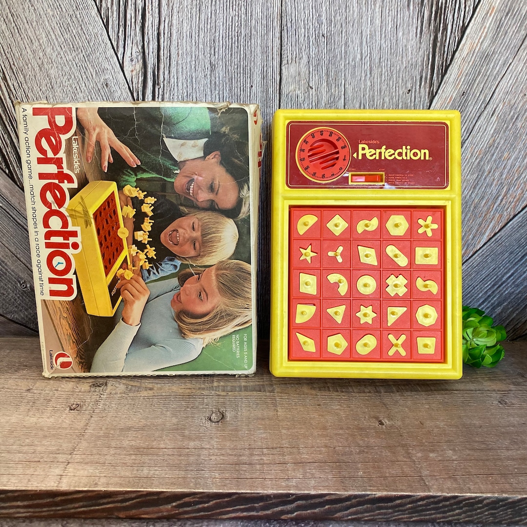 Vintage Perfection Game Lakeside 1977 COMPLETE Match Shapes Against ...