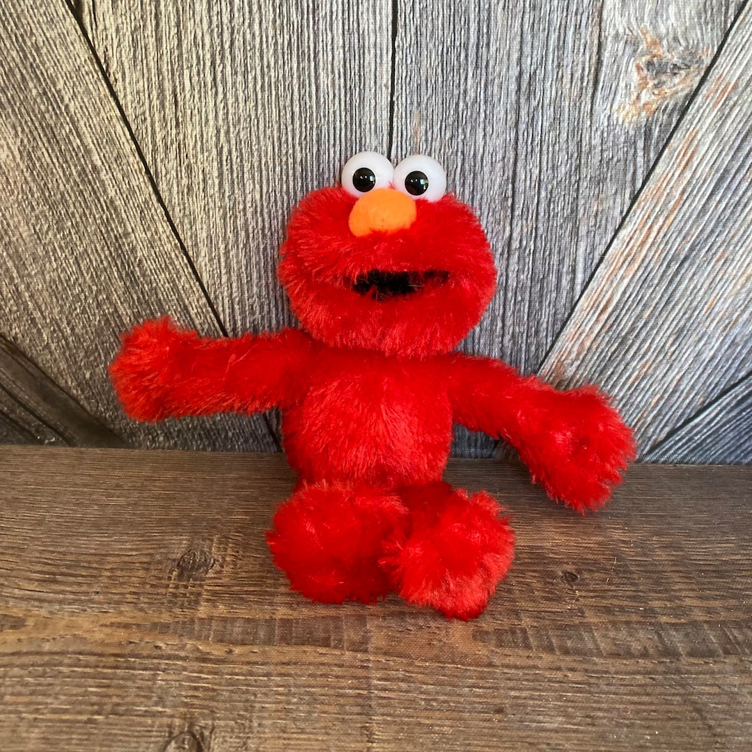 Elmo Plush Toy Doll stuffed Sesame Street Plush Toys Hasbro Red Stuffed ...