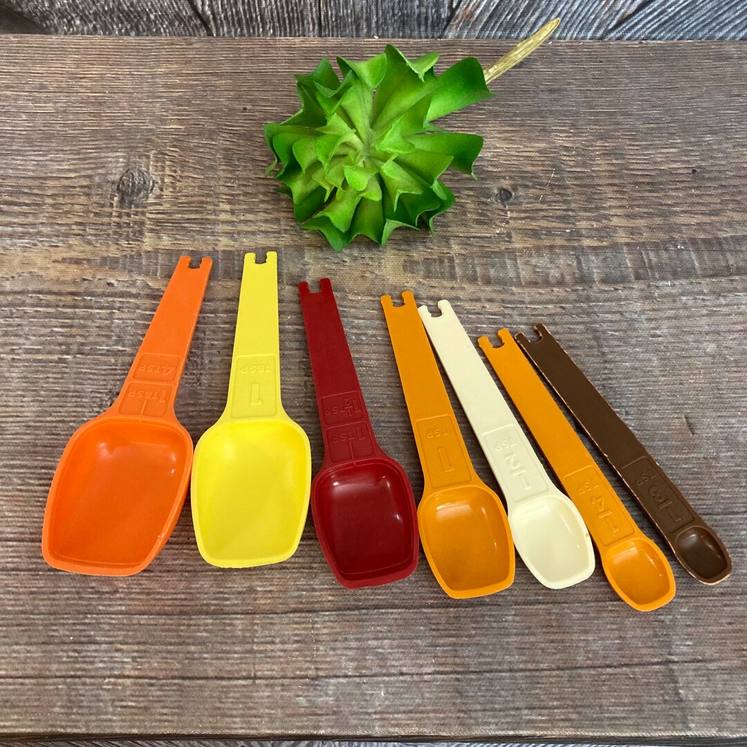 Vintage Tupperware Measuring Spoons Plastic Tupper Ware Measuring Spoon ...