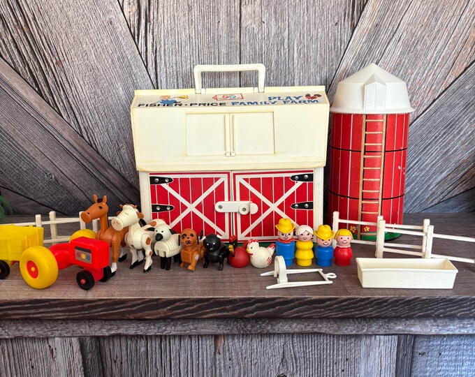 Vintage Fisher Price Little People Barn Farm COMPLETE {play Family Barn ...