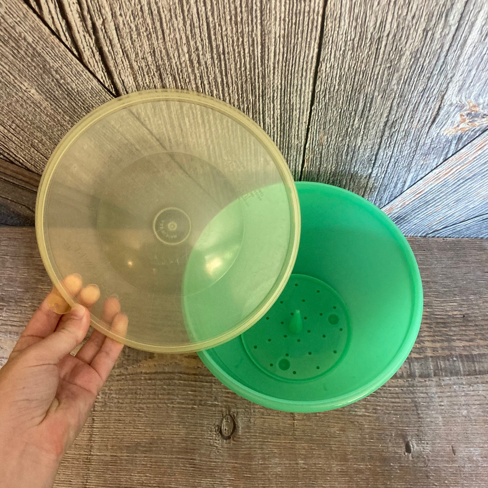 Vintage Tupperware Lettuce Crisper plastic Tupper Ware - Etsy