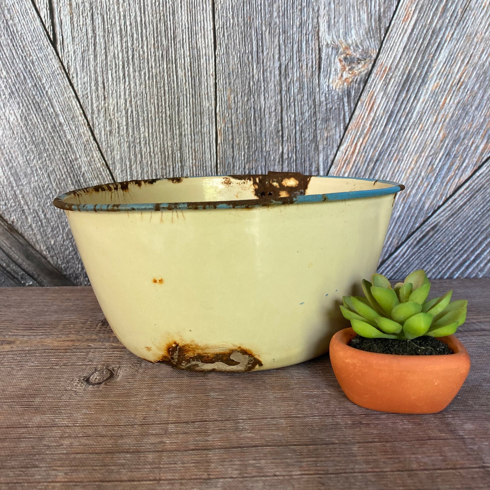 Vintage Enamel Small 8.5 Inch Bowl enamelware Basin White - Etsy