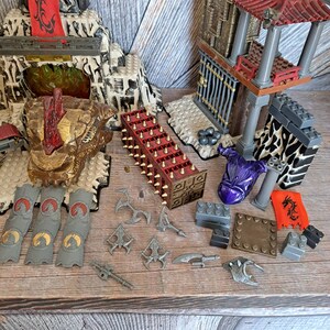 Vintage Mega Bloks Odaku Armory 9812 {NEAR COMPLETE} Instructions ...