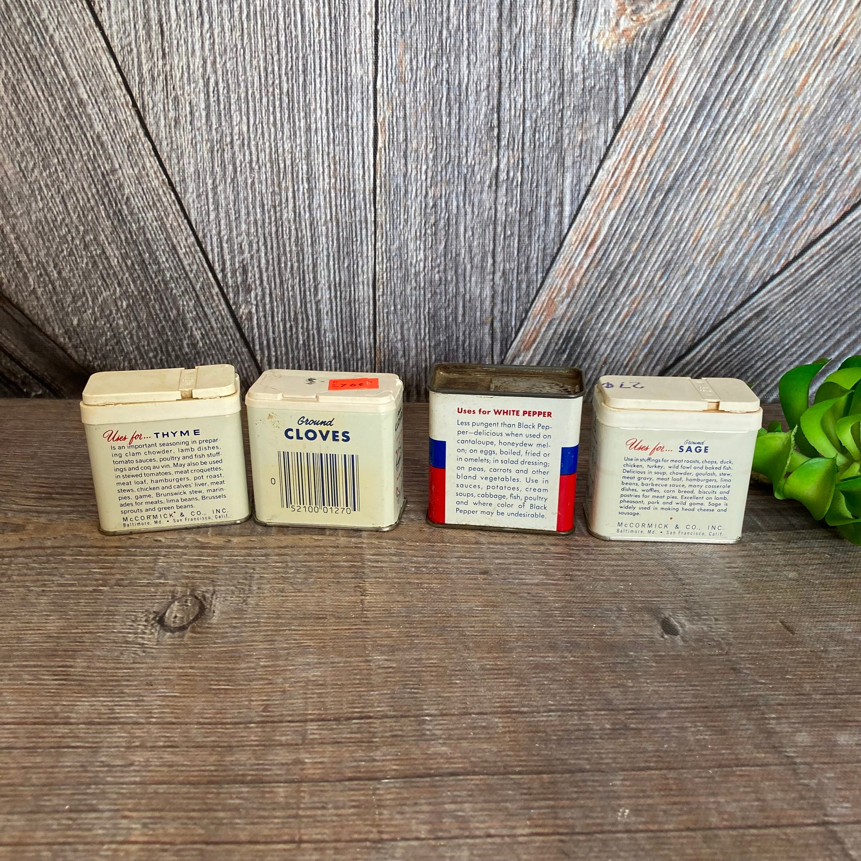 4 Vintage Spice Tins Spices Shakers Store Display Craft Supply ...