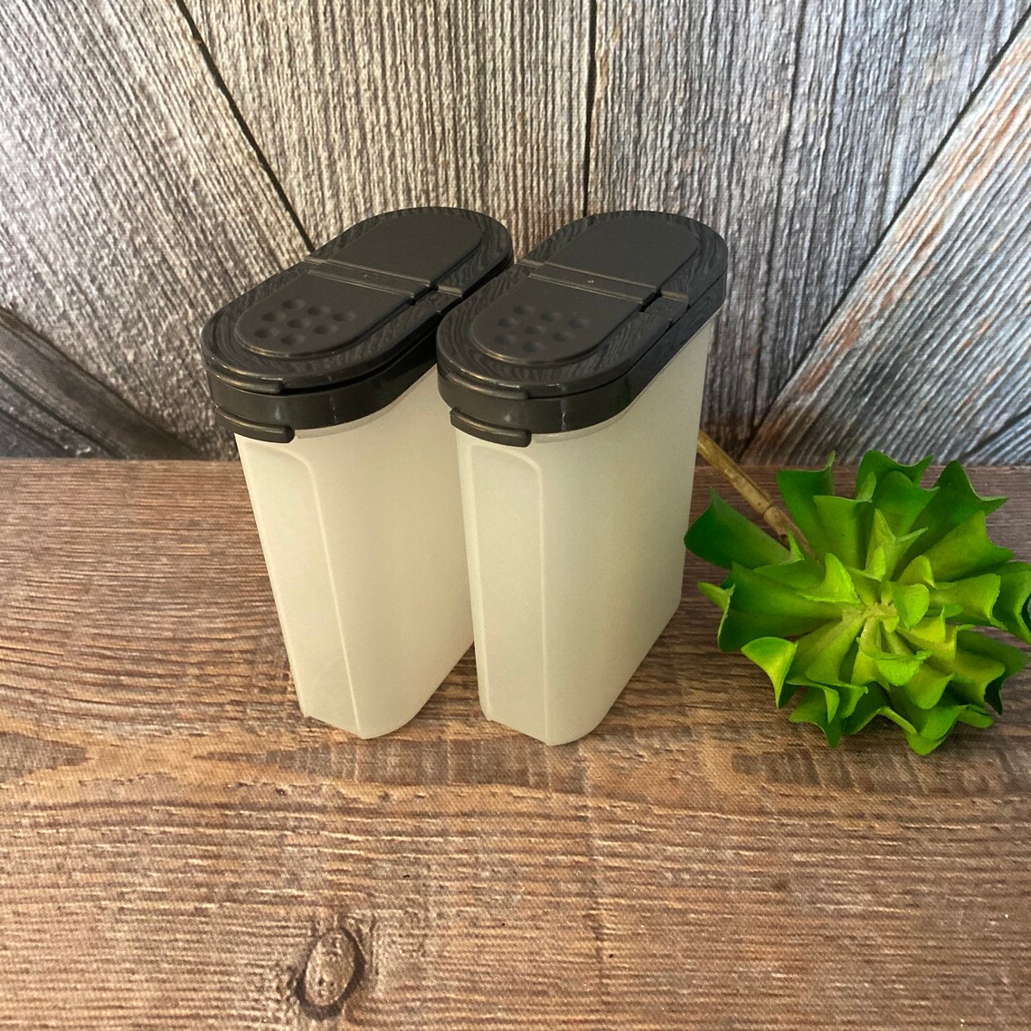 2 Vintage Tupperware Spice Jars Shakers Keeper Plastic Tupper - Etsy