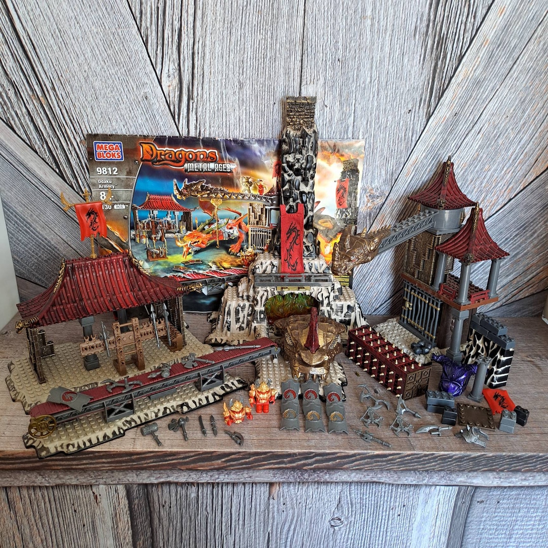 Vintage Mega Bloks Odaku Armory 9812 {NEAR COMPLETE} Instructions ...