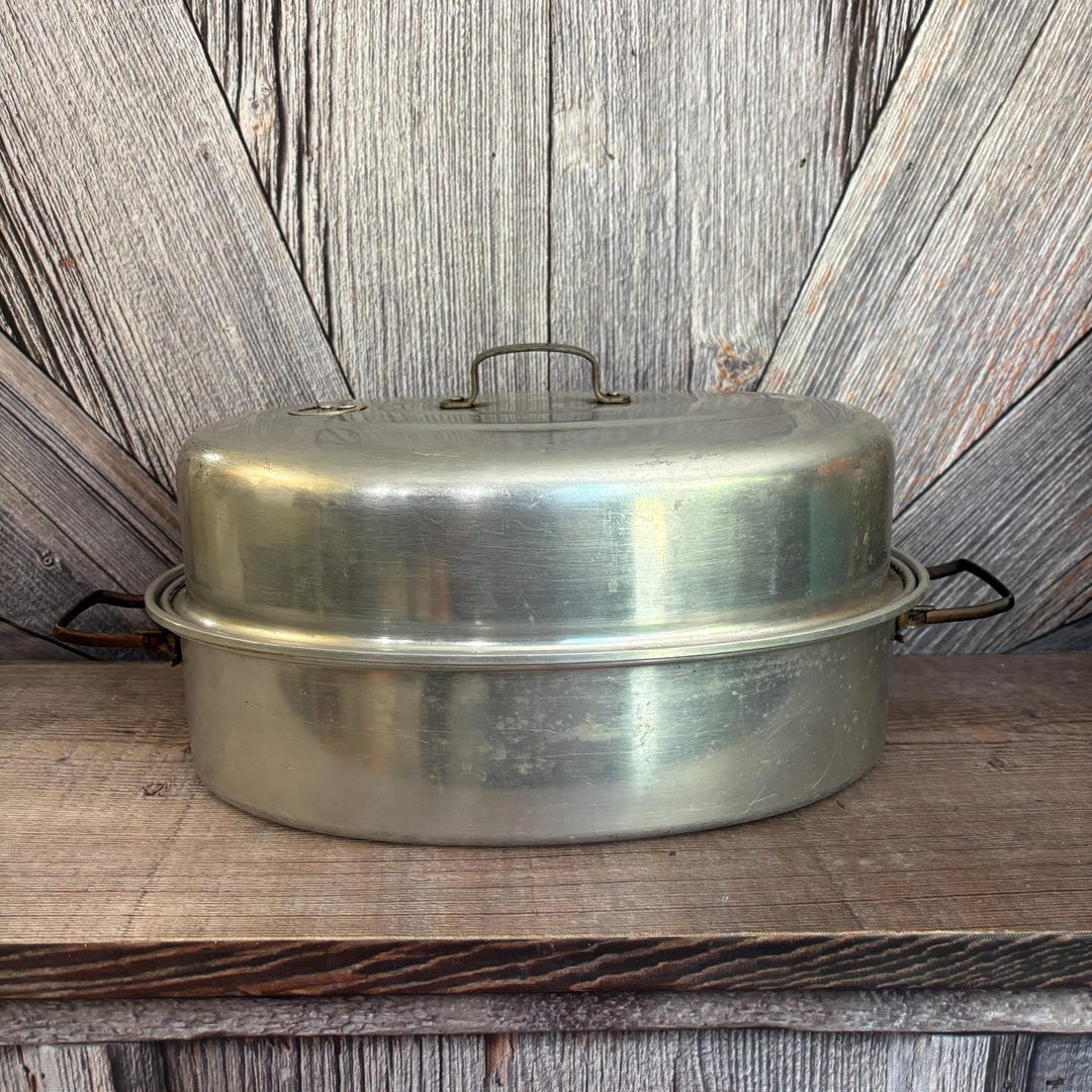 Vintage Metal Roaster, Turkey, Beef or Pork Roast, Mirro 877 3 Piece ...