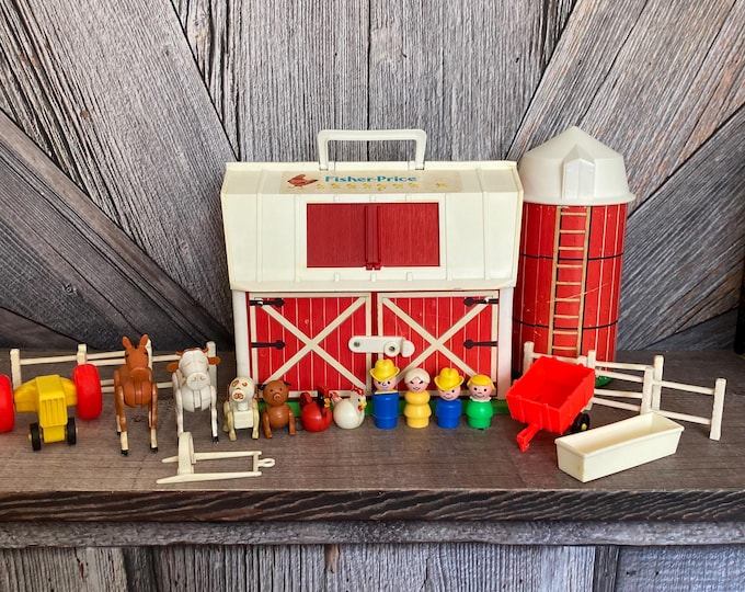 Vintage Fisher Price Little People Barn {COMPLETE Play Family Barn Silo ...