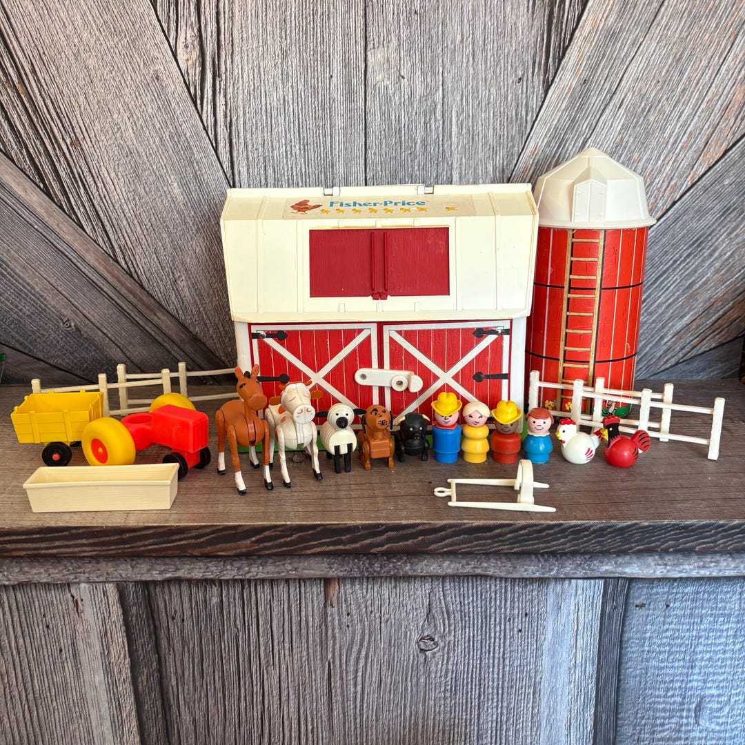 Vintage Fisher Price Little People Barn Farm COMPLETE {play Family Barn ...