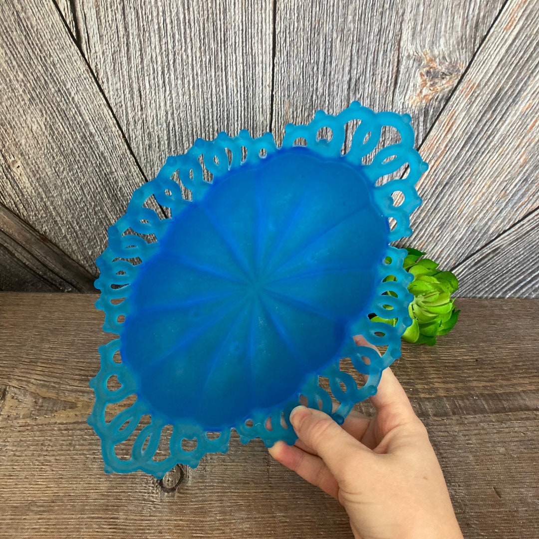 Vintage Westmoreland Laced Satin Blue Mist Candy Dish, Blue Unique ...