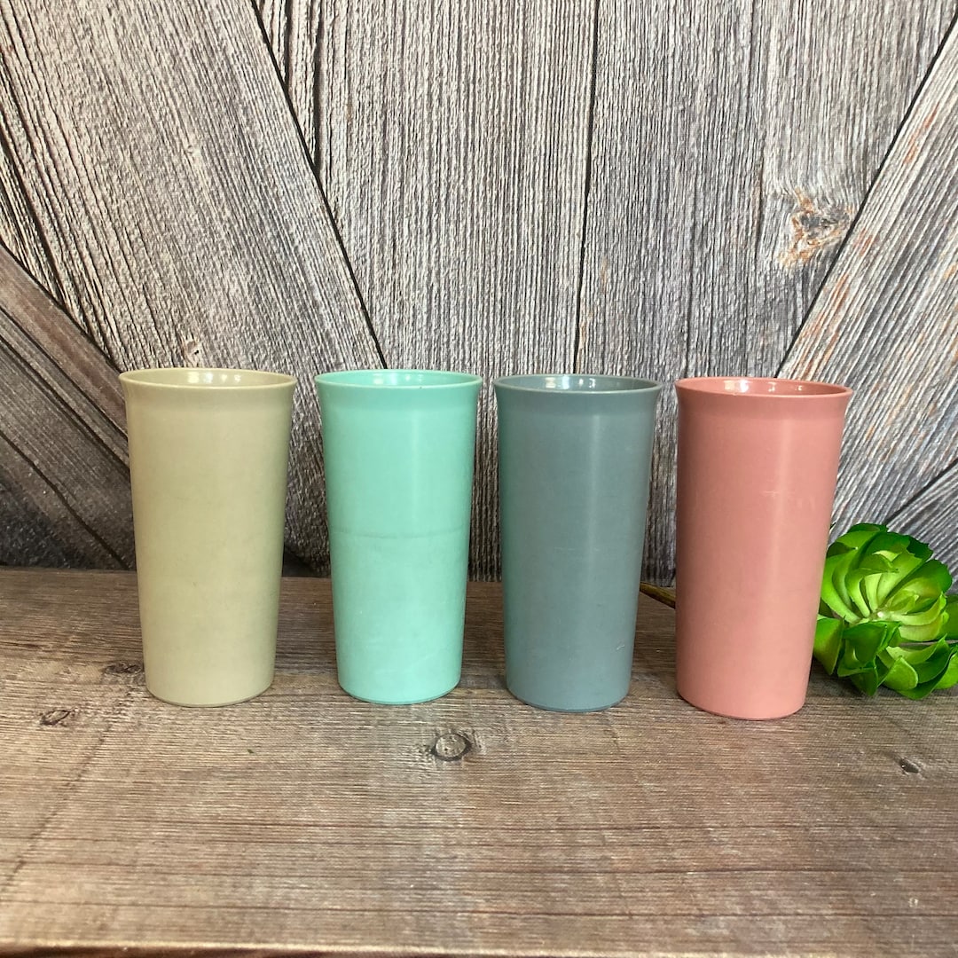 4 Vintage Tupperware Tumblers Tall Cups Glasses Plastic Tupper Ware ...