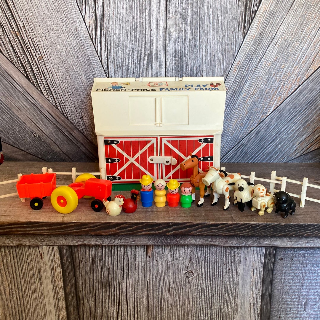 Vintage Fisher Price Little People Barn play Family Farm Silo With ...