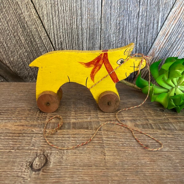 Pig Pull Toy - Etsy