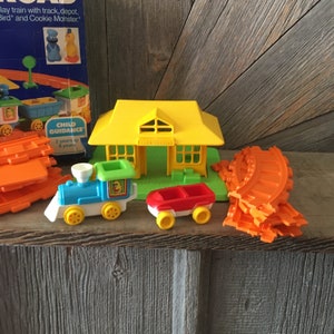Vintage Sesame Street Railroad 25 Piece Push 'n Play Train With Track ...