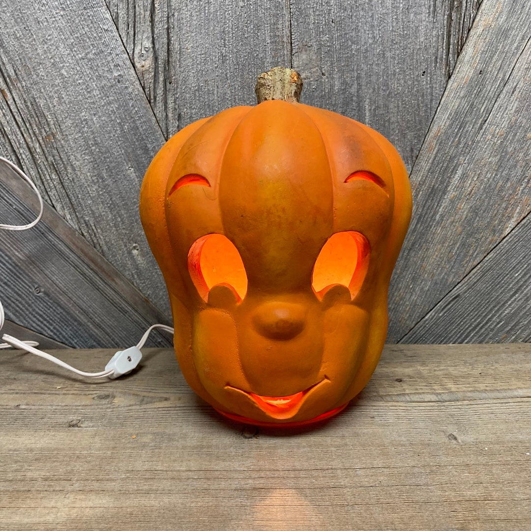 Vintage Casper the Ghost Halloween Pumpkin Foam Mold Blow Mold 1990 ...