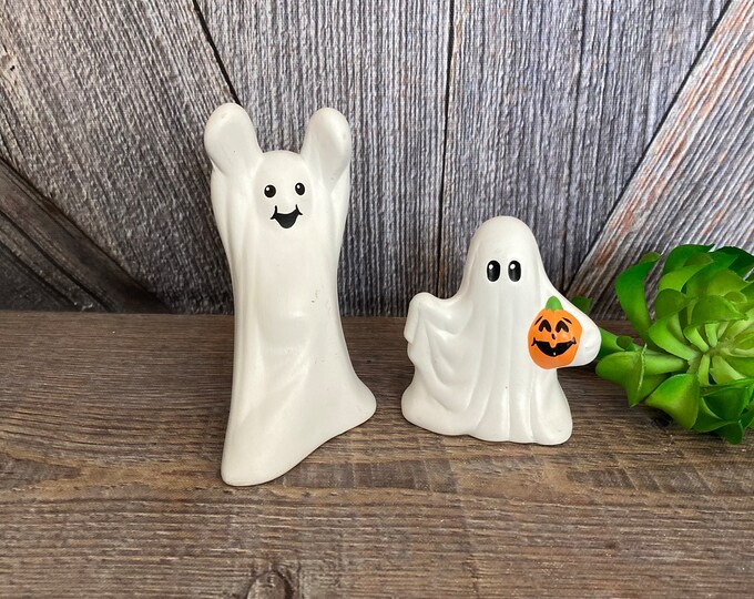 Vintage Ghosts Ceramic Figurines {halloween Decoration} White Ceramic ...