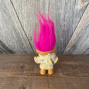 Vintage Flower Girl Troll Doll wedding Troll With Pink Hair Russ Berrie ...
