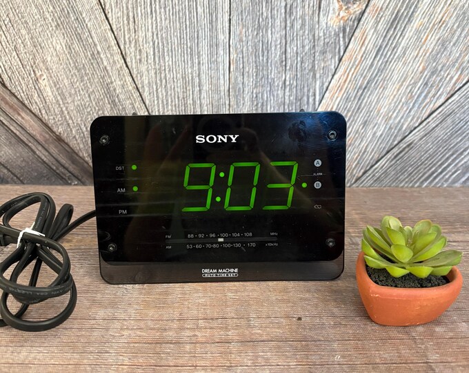 Vintage Sony Dream Machine Clock Radio, ICF-C414 Clock AM FM Radio ...