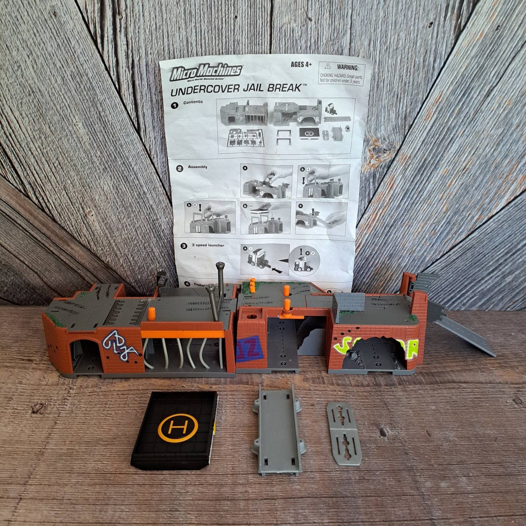Vintage Hasbro Micro Machines Undercover Jail Break Playset Mini Car ...