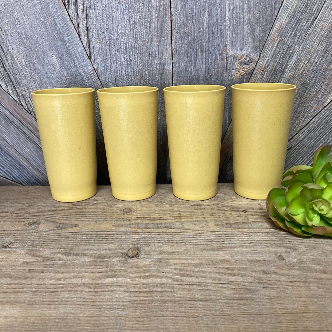 4 Vintage Tupperware Tumblers Tall Cups Glasses Plastic Tupper Ware ...