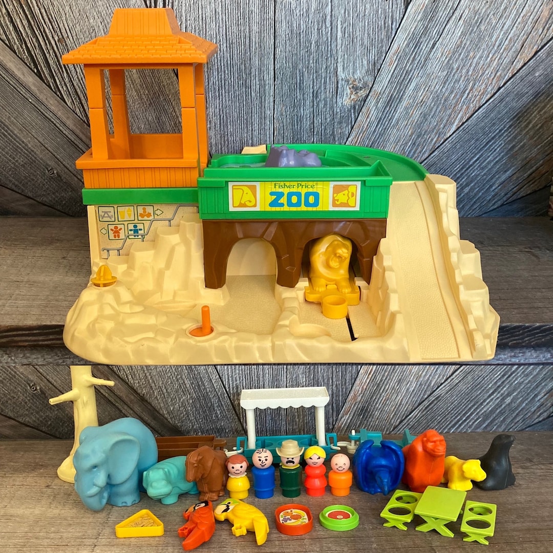 Vintage Fisher Price Little People Zoo {play Family Zoo With Animals ...