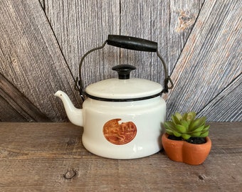 Vintage Enamel Coffee Pot Pitcher Tea Pot Tea Kettle Enamelware Kitchen ...