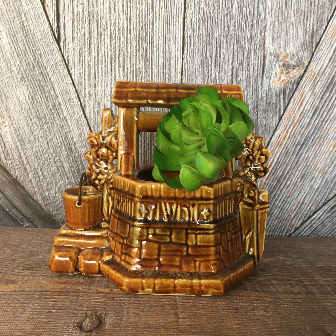 Vintage Ceramic Wishing Well Fairy Garden Planter cute Mccoy Brown ...