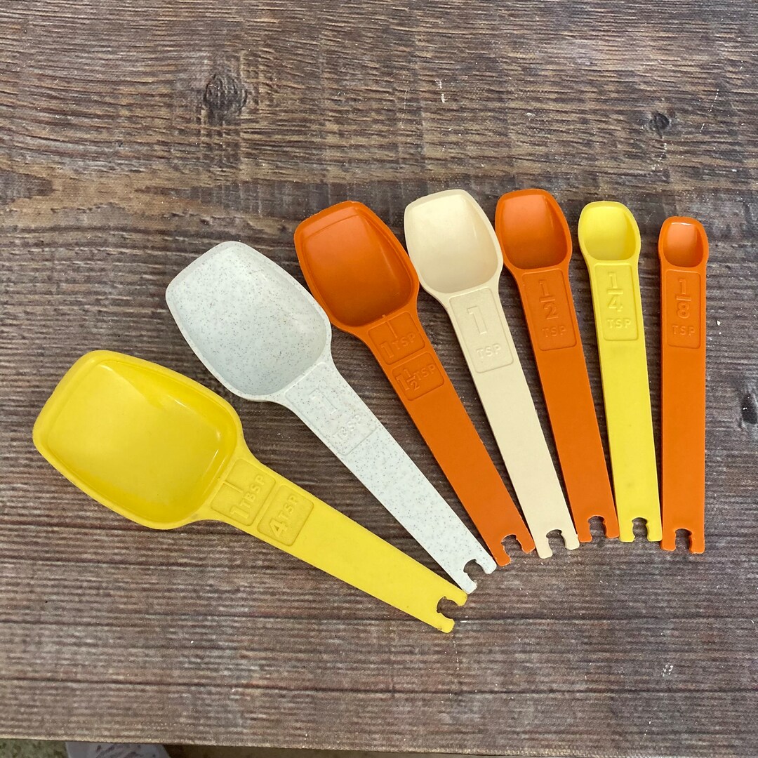 Vintage Tupperware Measuring Spoons Plastic Tupper Ware Measuring Spoon ...