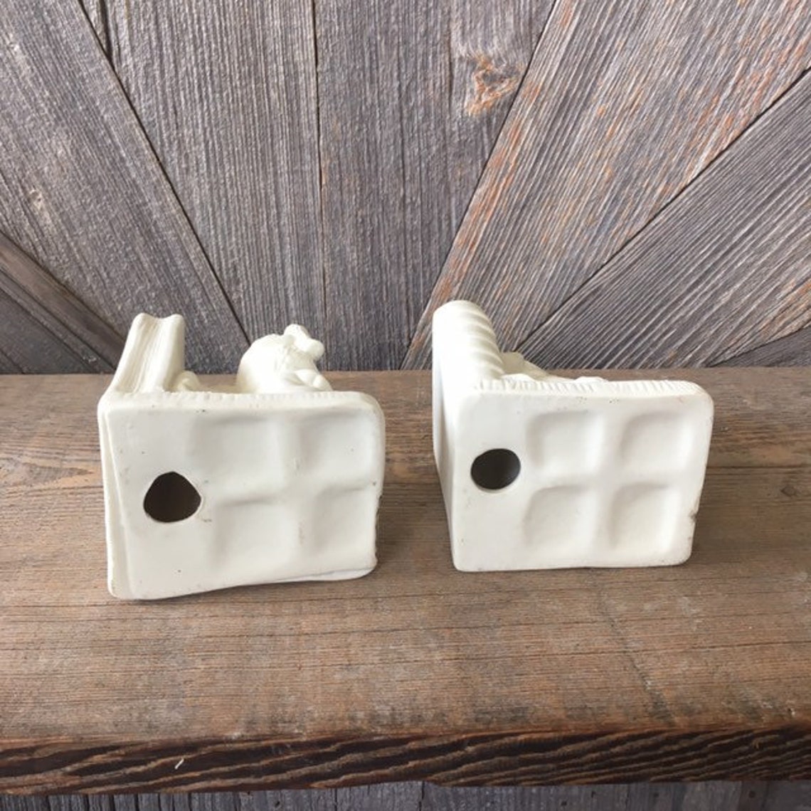 Bunny Book Ends ceramic White Bunny Rabbit Statue Bookends 2 | Etsy