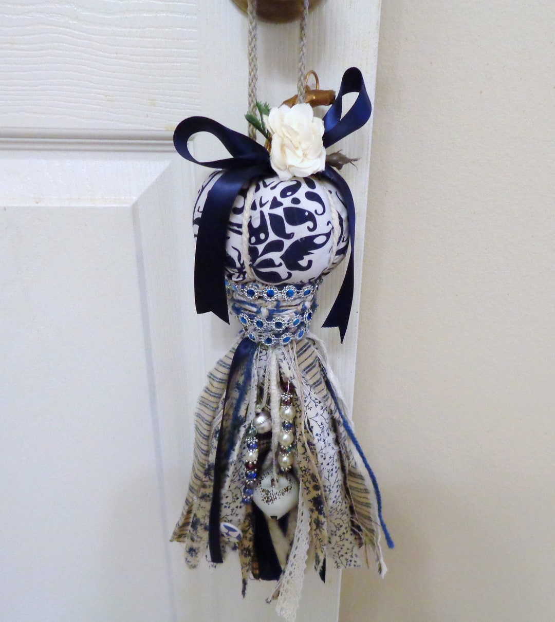 Blue/white Pumpkin Doorknob Hanger Rag Fabric Tassel Doorknob Hanger ...